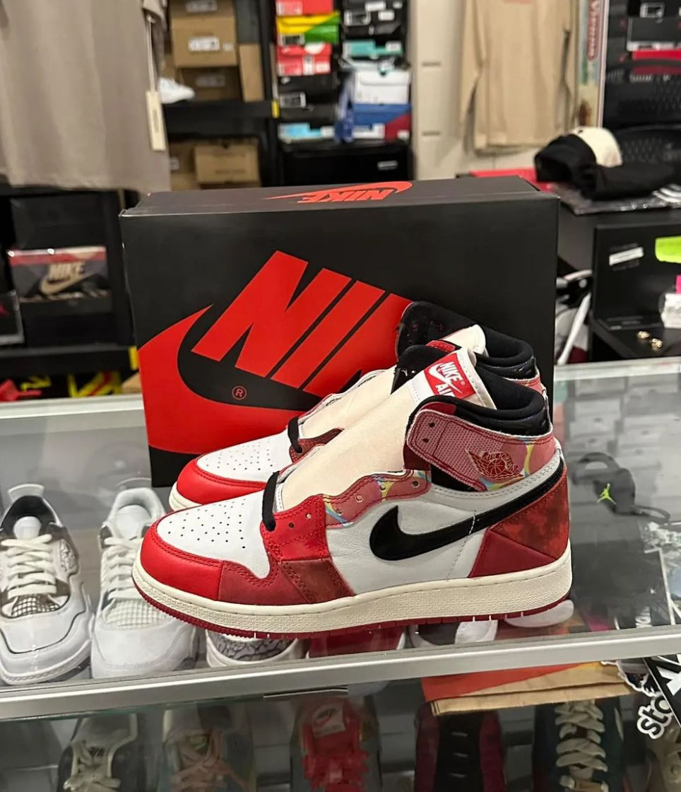 Air Jordan 1 Retro High OG - “Across the Spiderverse” – 39castlesstl